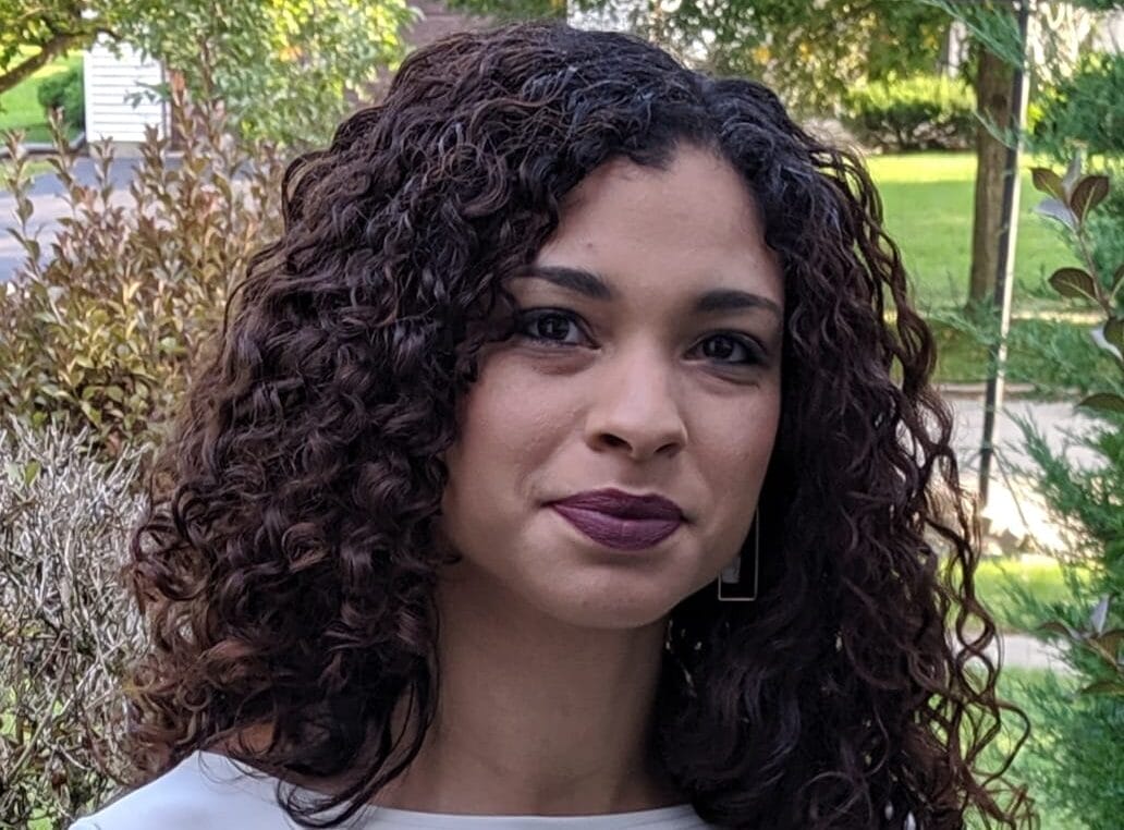 Linzay Manuel | Konick & Associates